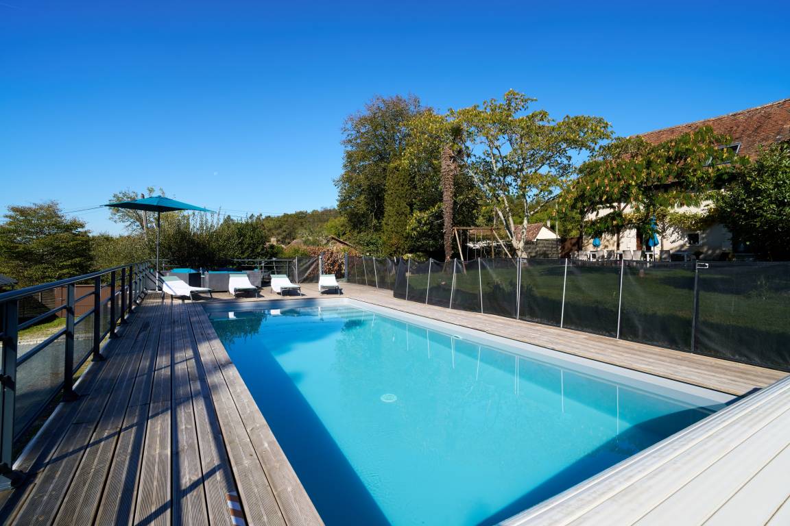 330 M² Cottage ∙ 6 Chambres ∙ 14 Personnes - Dordogne