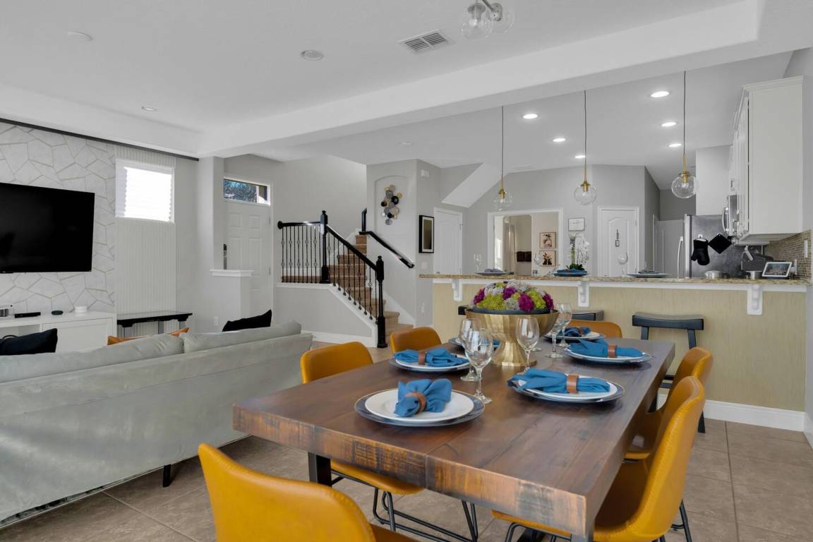 191 M² Apartment ∙ 4 Bedrooms ∙ 8 Guests - Haines City, FL