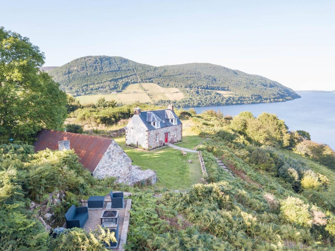 Cottage ∙ 2 Bedrooms ∙ 4 Guests - Loch Ness