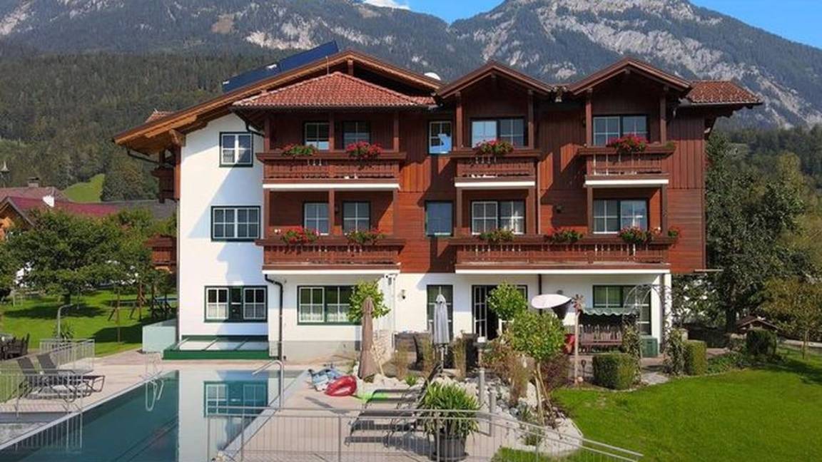32 M² Ferienwohnung ∙ 1 Schlafzimmer ∙ 4 Gäste - Hallstatt