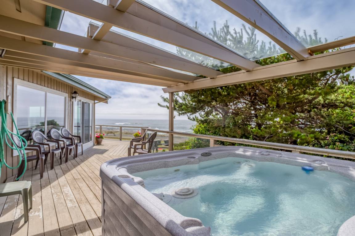 169 M² House ∙ 3 Bedrooms ∙ 8 Guests - Yachats, OR