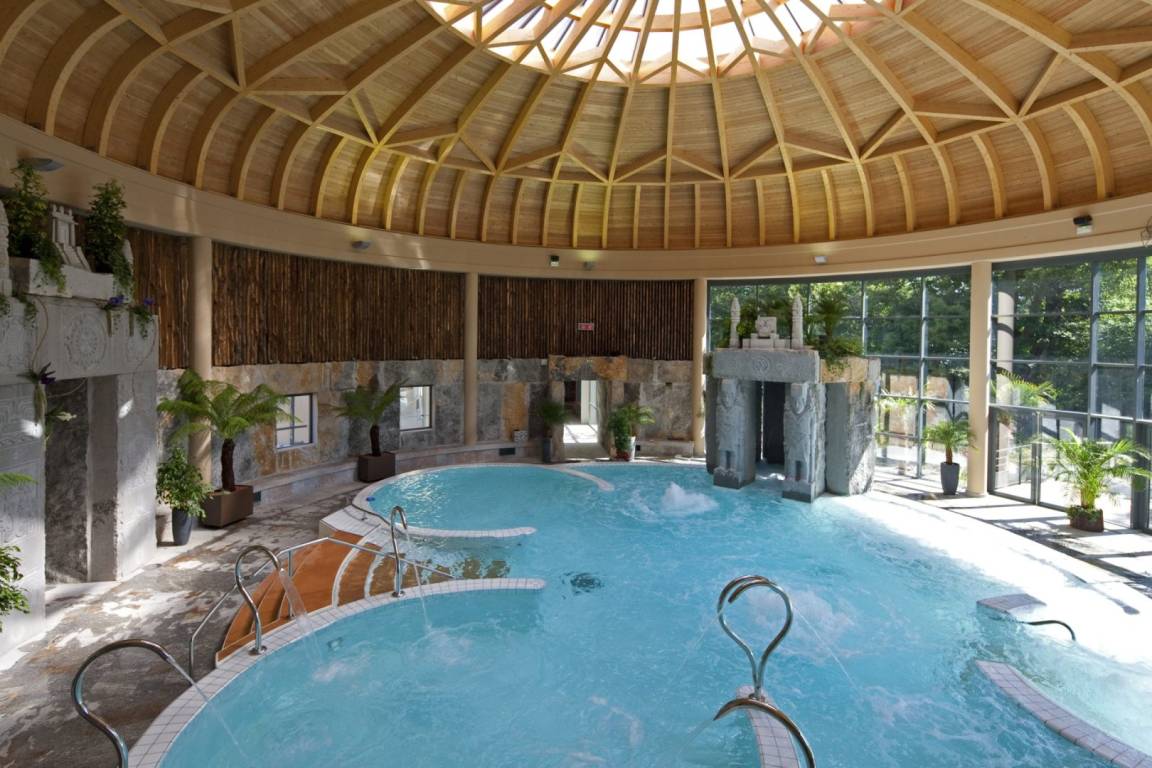 120 M² House ∙ 4 Bedrooms ∙ 10 Guests - Lourdes