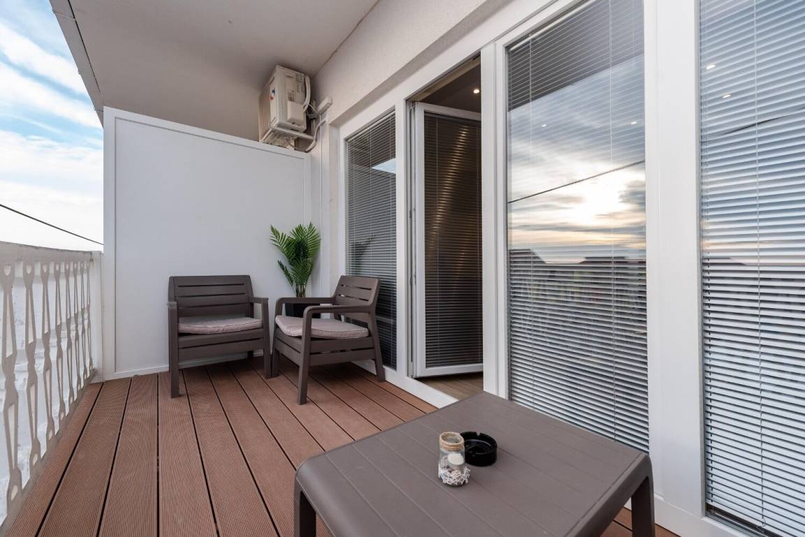 65 M² Apartamento ∙ 2 Habitaciones ∙ 6 Huéspedes - Galešnjak