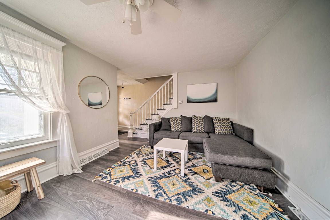 120 M² Apartment ∙ 2 Bedrooms ∙ 4 Guests - Erie, PA