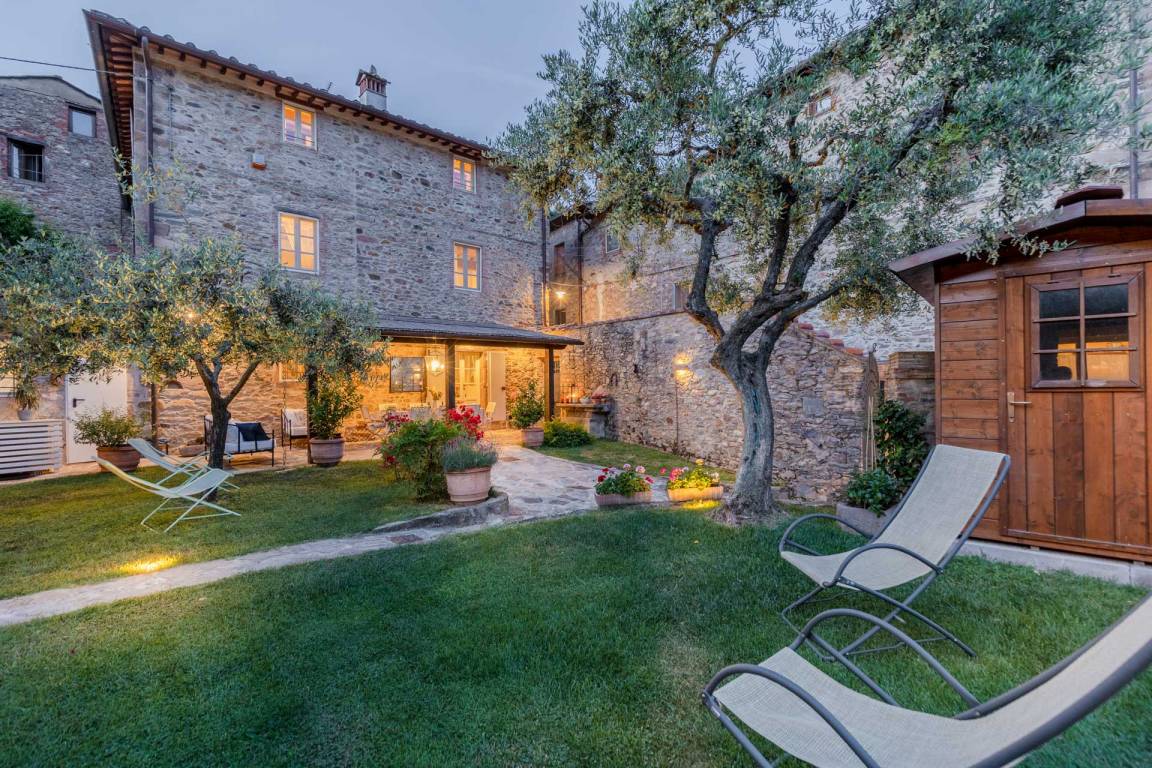 330 M² Villa ∙ 4 Schlafzimmer ∙ 8 Gäste - Pisa