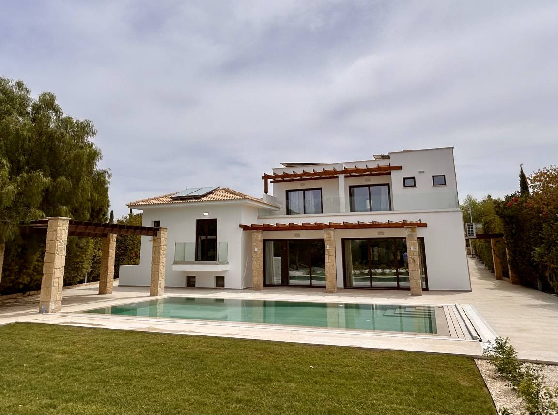 Villa ∙ 6 Slaapkamers ∙ 12 Gasten - Cyprus
