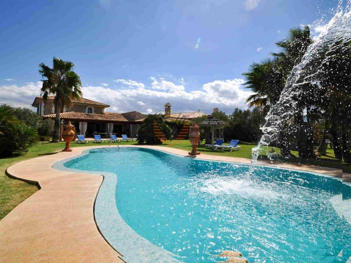 320 M² Casa Rural ∙ 5 Habitaciones ∙ 10 Huéspedes - Mallorca
