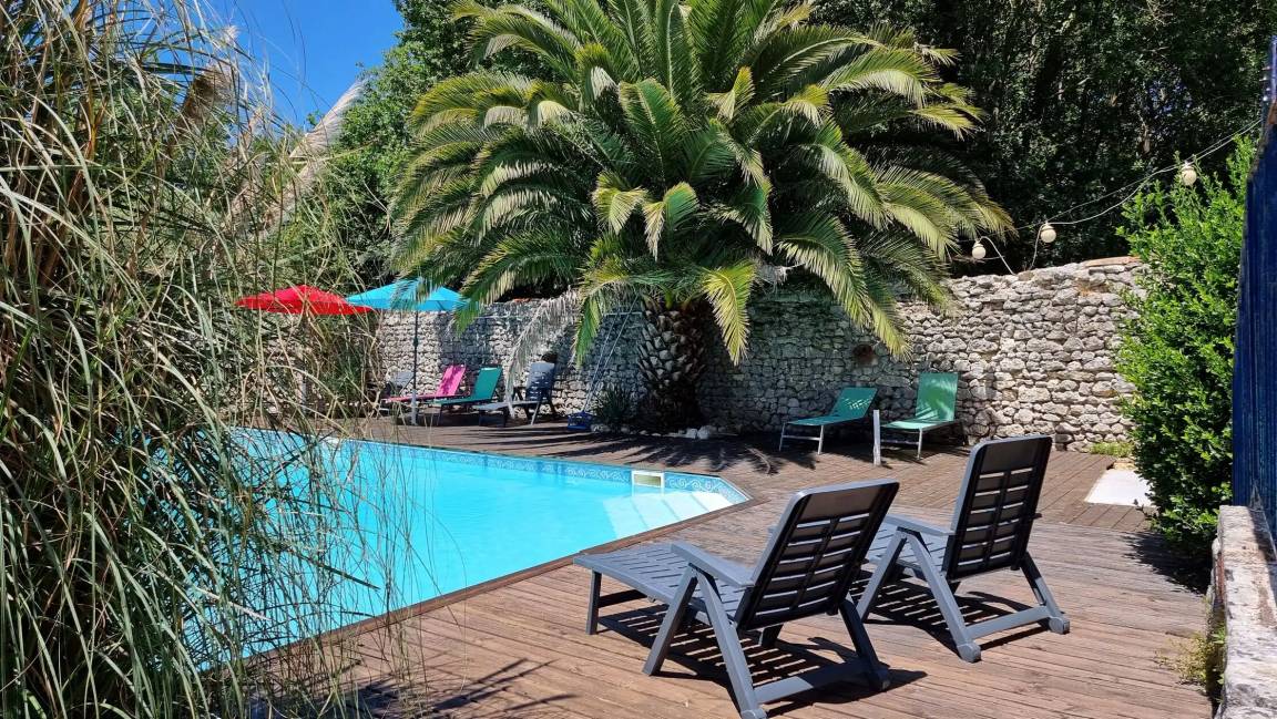 550 M² Maison De Vacances ∙ 8 Chambres ∙ 18 Personnes - Marennes