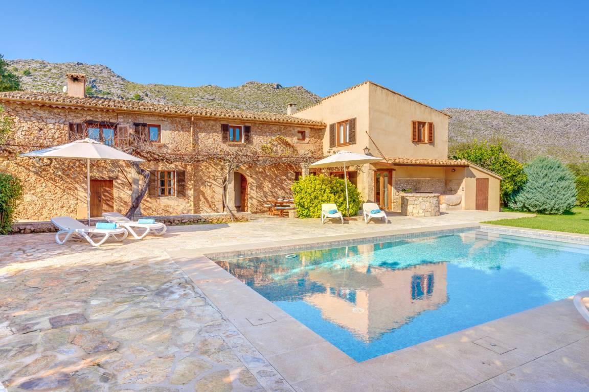 400 M² Finca ∙ 4 Schlafzimmer ∙ 8 Gäste - Mallorca