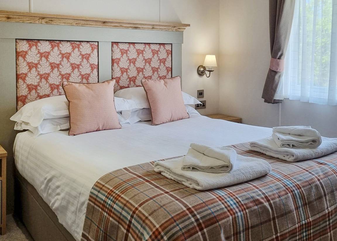 Chalet ∙ 2 Bedrooms ∙ 4 Guests - Woodhall Spa