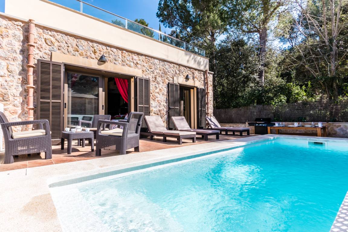 200 M² Villa ∙ 4 Bedrooms ∙ 8 Guests - Alcúdia