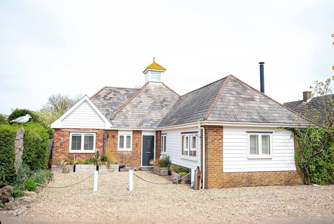 149 M² House ∙ 4 Bedrooms ∙ 8 Guests - Camber Sands