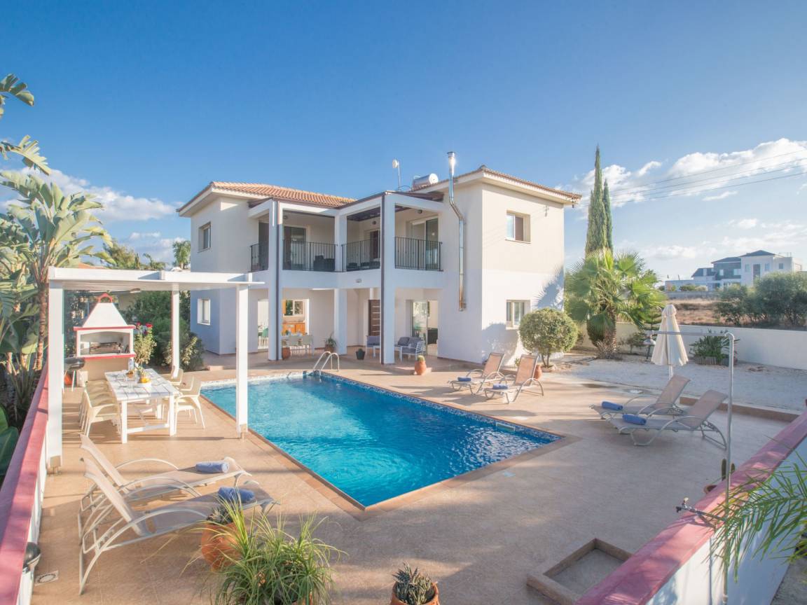160 M² Ferienhaus ∙ 3 Schlafzimmer ∙ 6 Gäste - Protaras