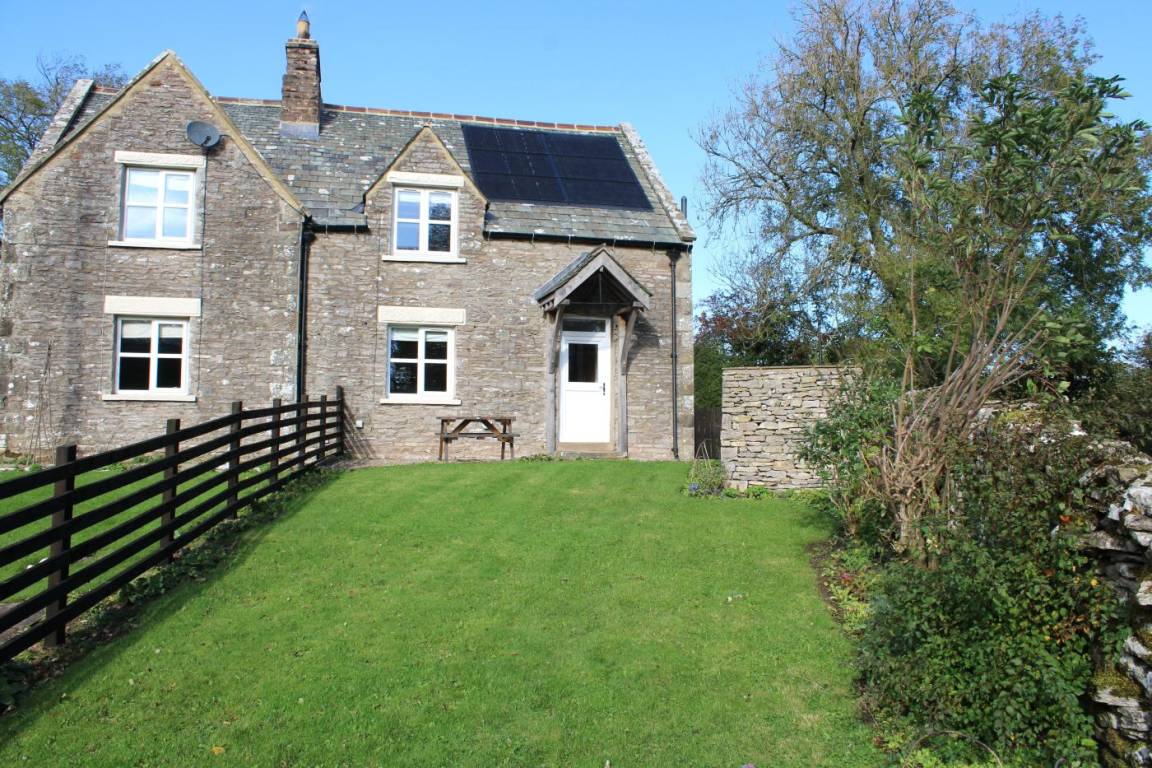 Cottage ∙ 2 Bedrooms ∙ 4 Guests - Kirkby Stephen