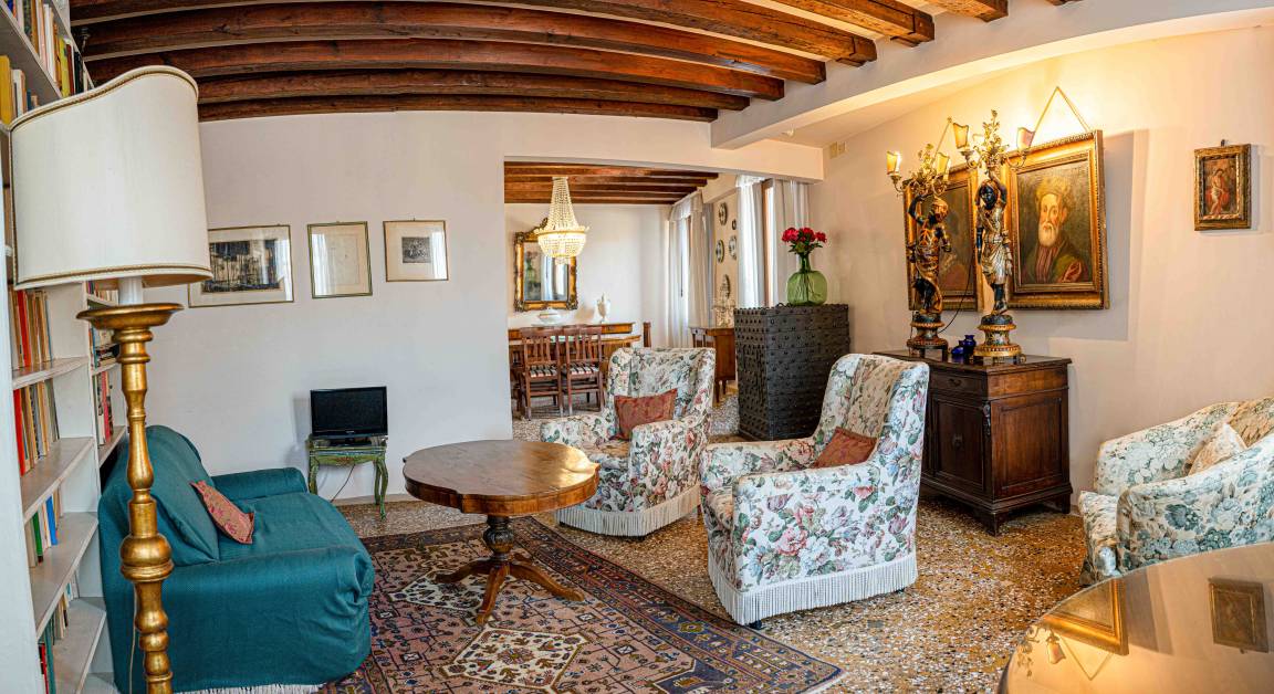 100 M² Apartment ∙ 2 Bedrooms ∙ 4 Guests - Venice