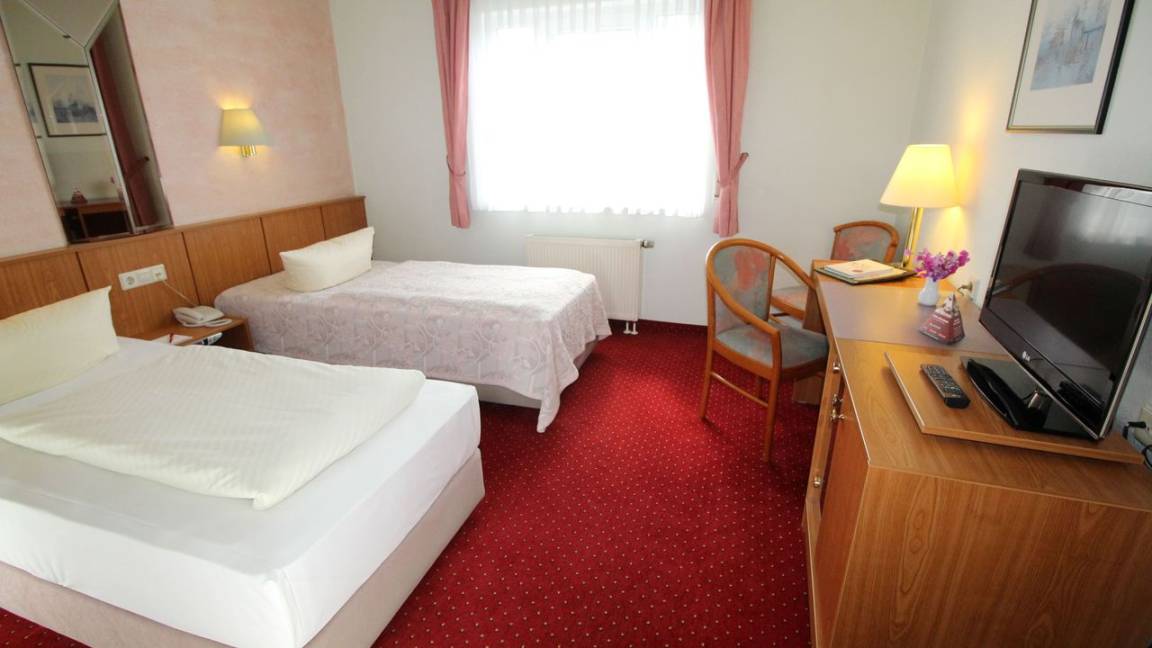 Hotel ∙ 2 Guests - Erfurt