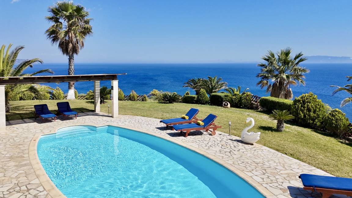 120 M² Villa ∙ 3 Slaapkamers ∙ 7 Gasten - Kefalonia