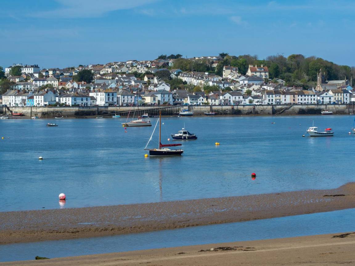 Cottage ∙ 2 Bedrooms ∙ 4 Guests - Instow