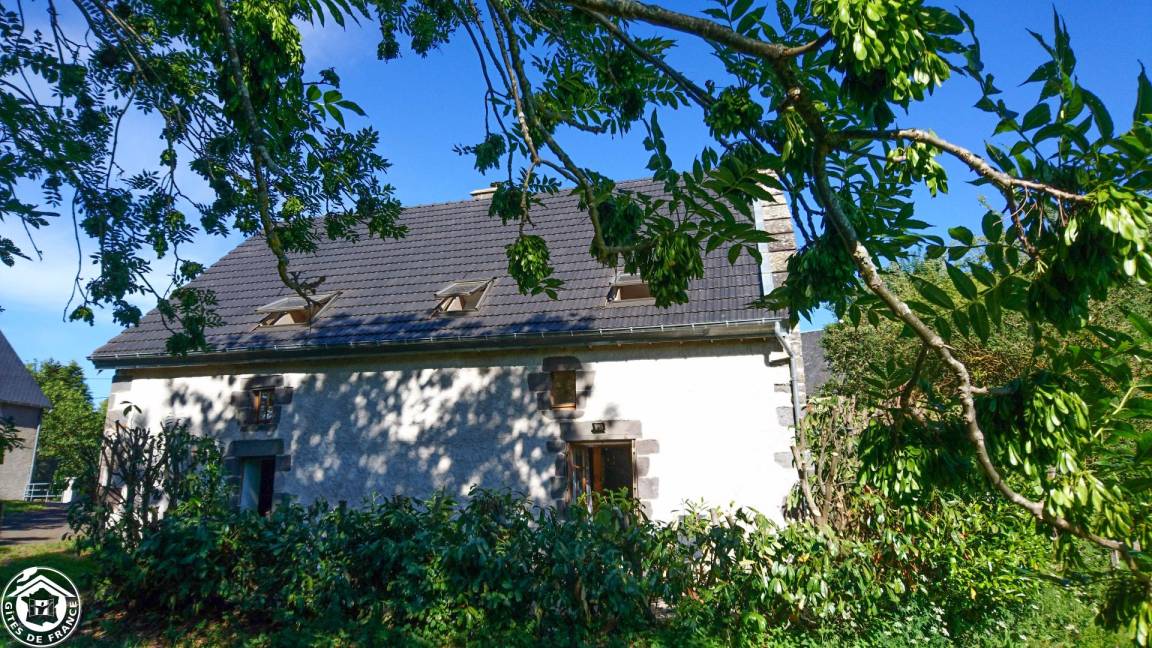 148 M² Gîte ∙ 3 Chambres ∙ 6 Personnes - Murol