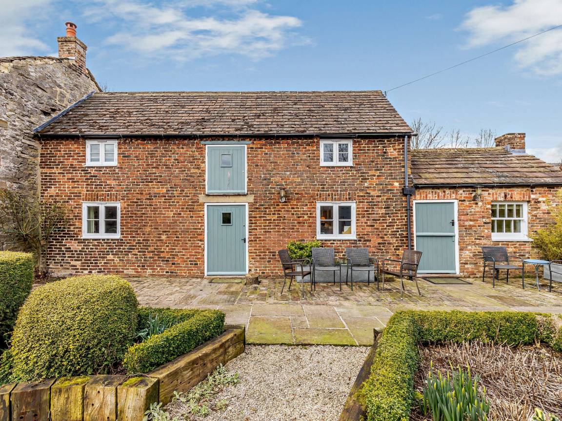 Cottage ∙ 2 Bedrooms ∙ 4 Guests - Bakewell
