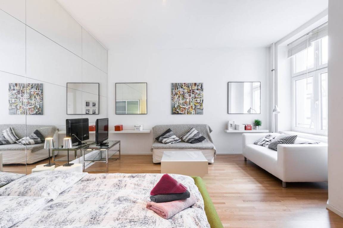 45 M² Ferienwohnung ∙ 2 Gäste - Berlin