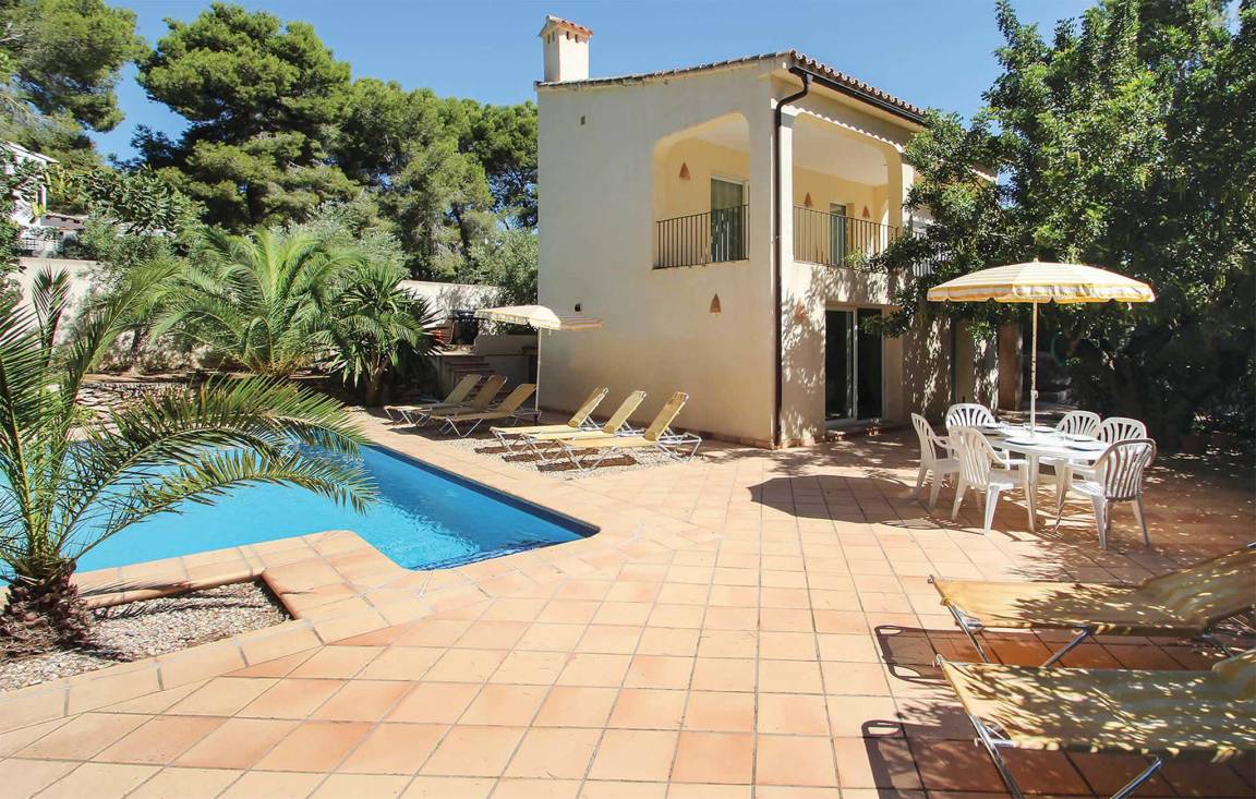 2000 M² Casa ∙ 5 Habitaciones ∙ 10 Huéspedes - Moraira