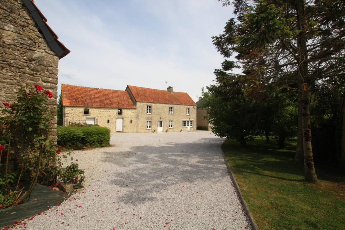 130 M² Gîte ∙ 4 Chambres ∙ 7 Personnes - Manche