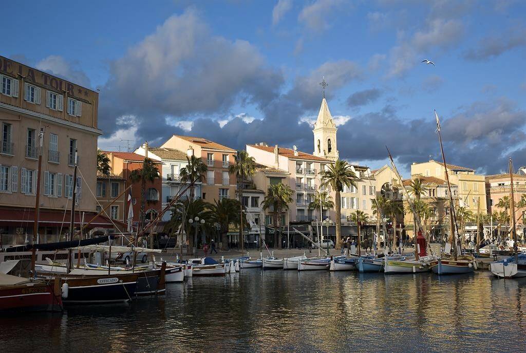 72 M² Appartement ∙ 2 Chambres ∙ 4 Personnes - Sanary-sur-Mer