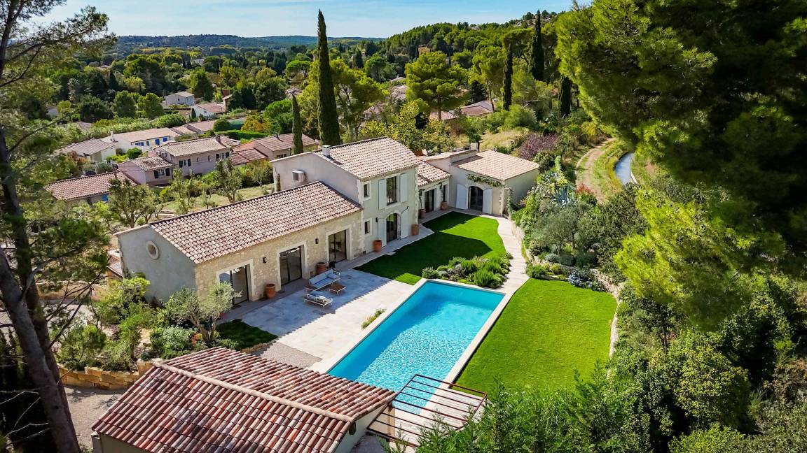 Apartment ∙ 7 Bedrooms ∙ 13 Guests - Maussane-les-Alpilles