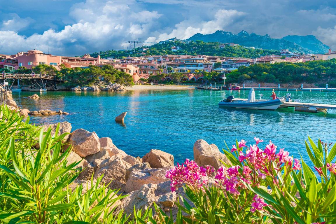 113 M² Apartment ∙ 3 Bedrooms ∙ 6 Guests - Olbia