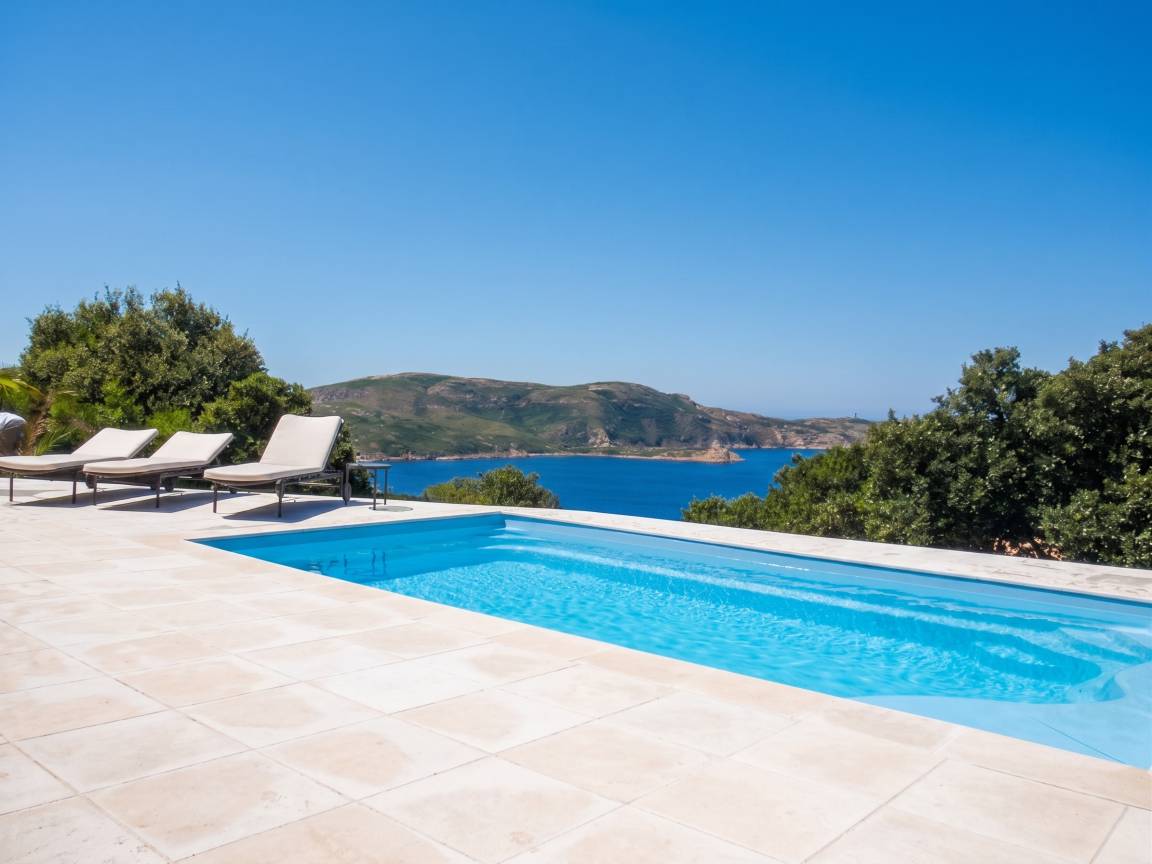 132 M² Casa ∙ 4 Habitaciones ∙ 8 Huéspedes - Calvi