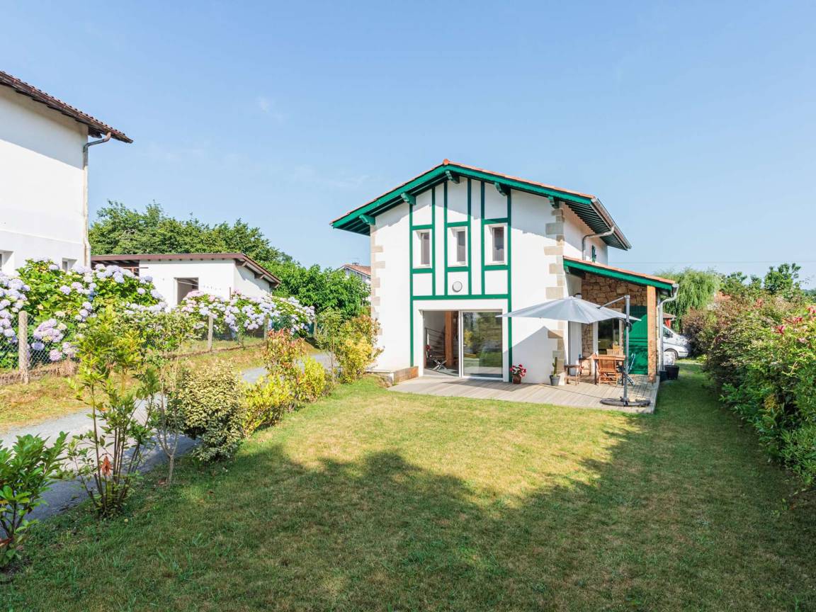 100 M² Casa ∙ 3 Camere Da Letto ∙ 6 Ospiti - Sare