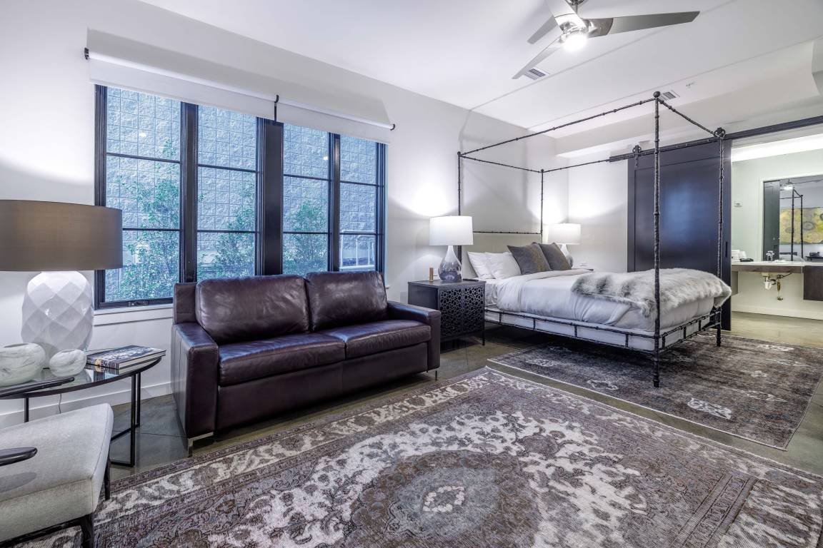 557 M² Hotel ∙ 1 Bedroom ∙ 4 Guests - Nashville, TN