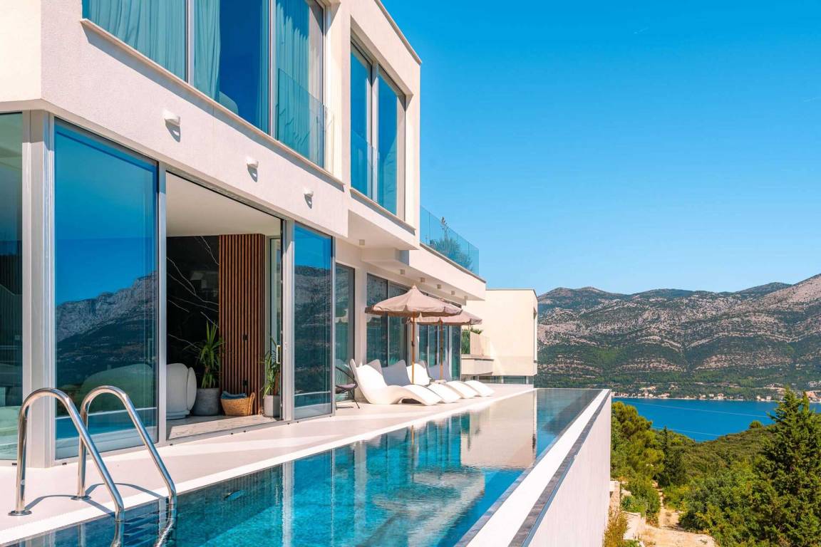 375 M² Villa ∙ 4 Chambres ∙ 8 Personnes - Korčula
