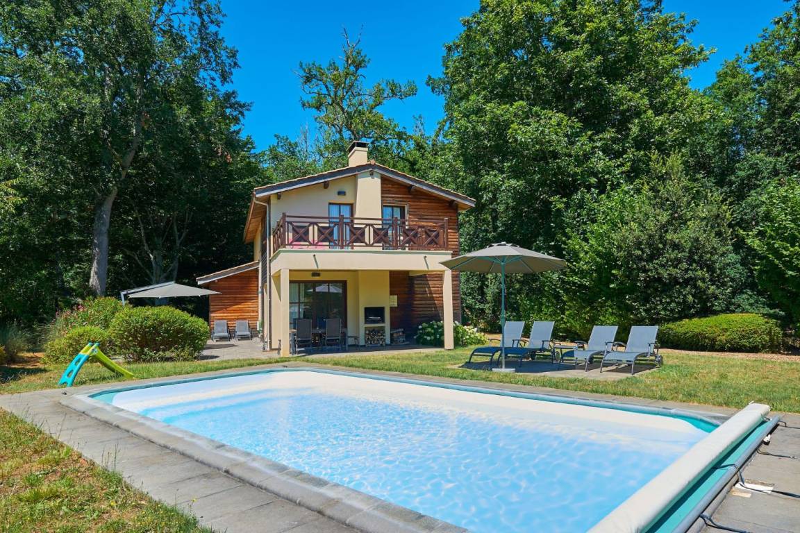 160 M² Maison De Vacances ∙ 4 Chambres ∙ 8 Personnes - Belin-Béliet