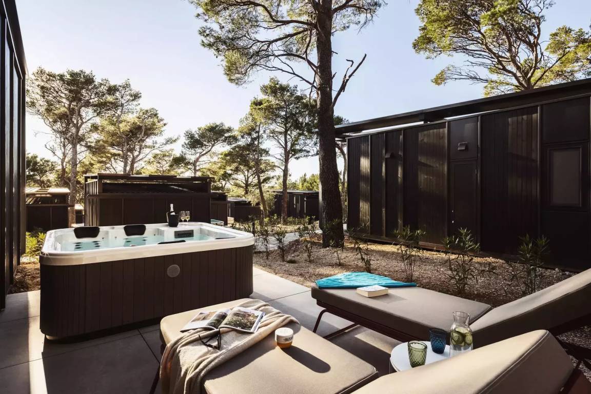 32 M² Caravan ∙ 2 Bedrooms ∙ 5 Guests - Brela