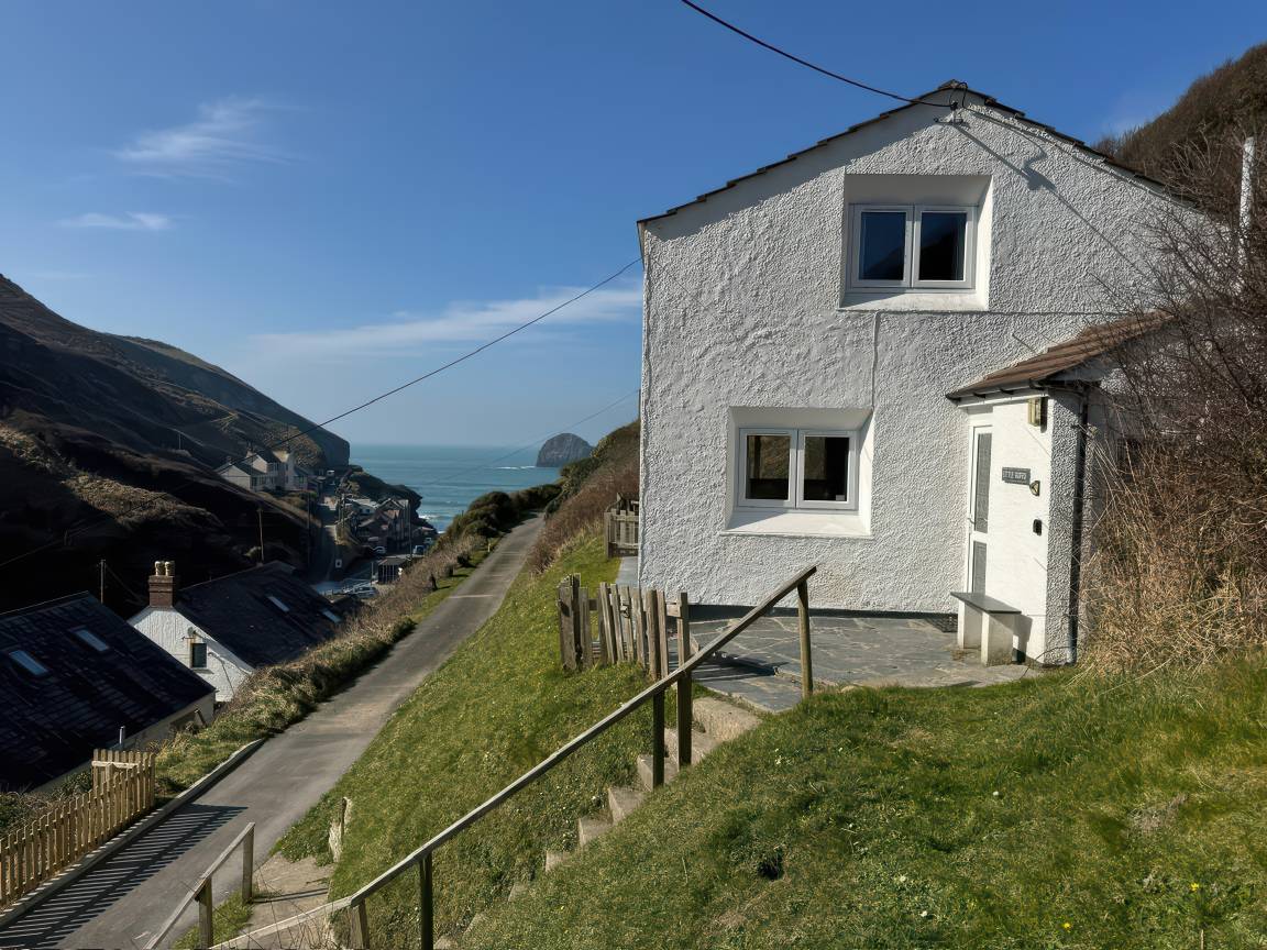 Cottage ∙ 4 Bedrooms ∙ 6 Guests - Tintagel