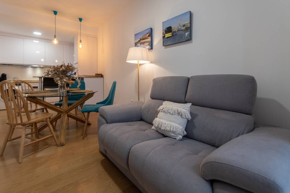 60 M² Apartment ∙ 2 Bedrooms ∙ 3 Guests - Cádiz