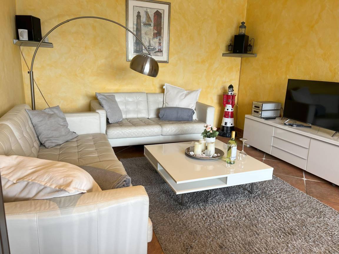 80 M² Ferienhaus ∙ 3 Schlafzimmer ∙ 5 Gäste - Butjadingen