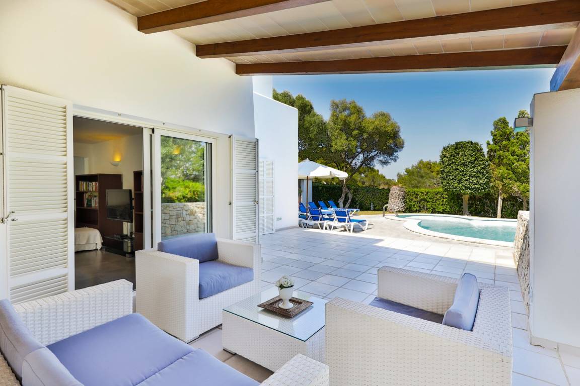 350 M² Villa ∙ 4 Bedrooms ∙ 8 Guests - Cala d'Or