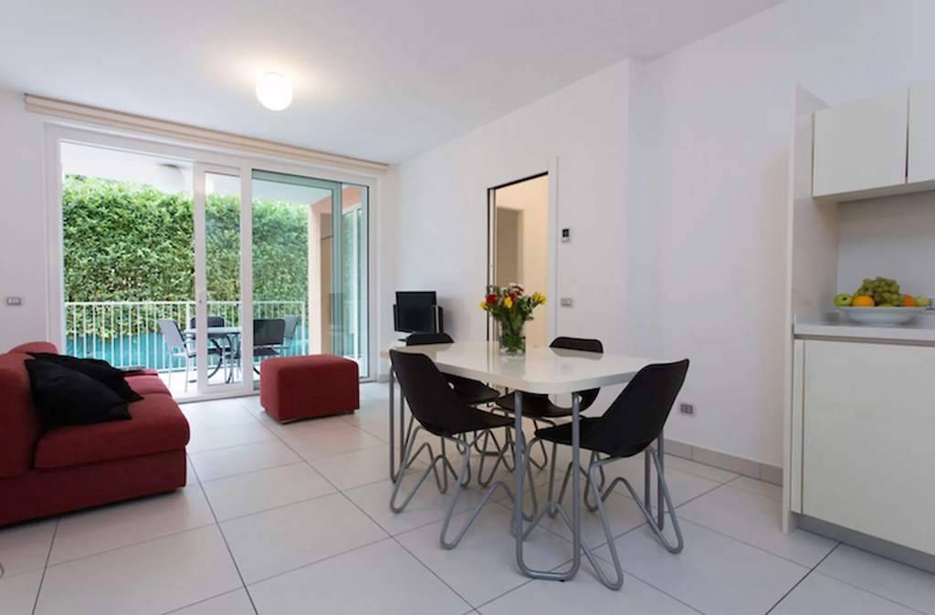 90 M² Ferienwohnung ∙ 2 Schlafzimmer ∙ 4 Gäste - Cannobio