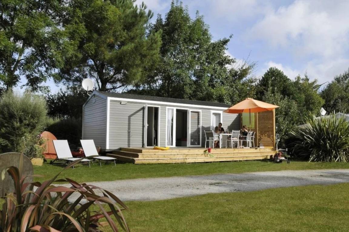 33 M² Camping ∙ 2 Chambres ∙ 5 Personnes - Loctudy