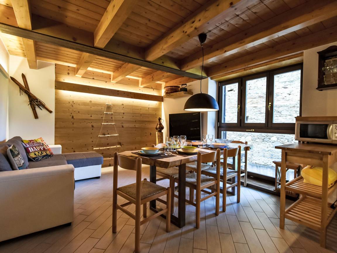 68 M² Appartement ∙ 2 Chambres ∙ 5 Personnes - Campodolcino