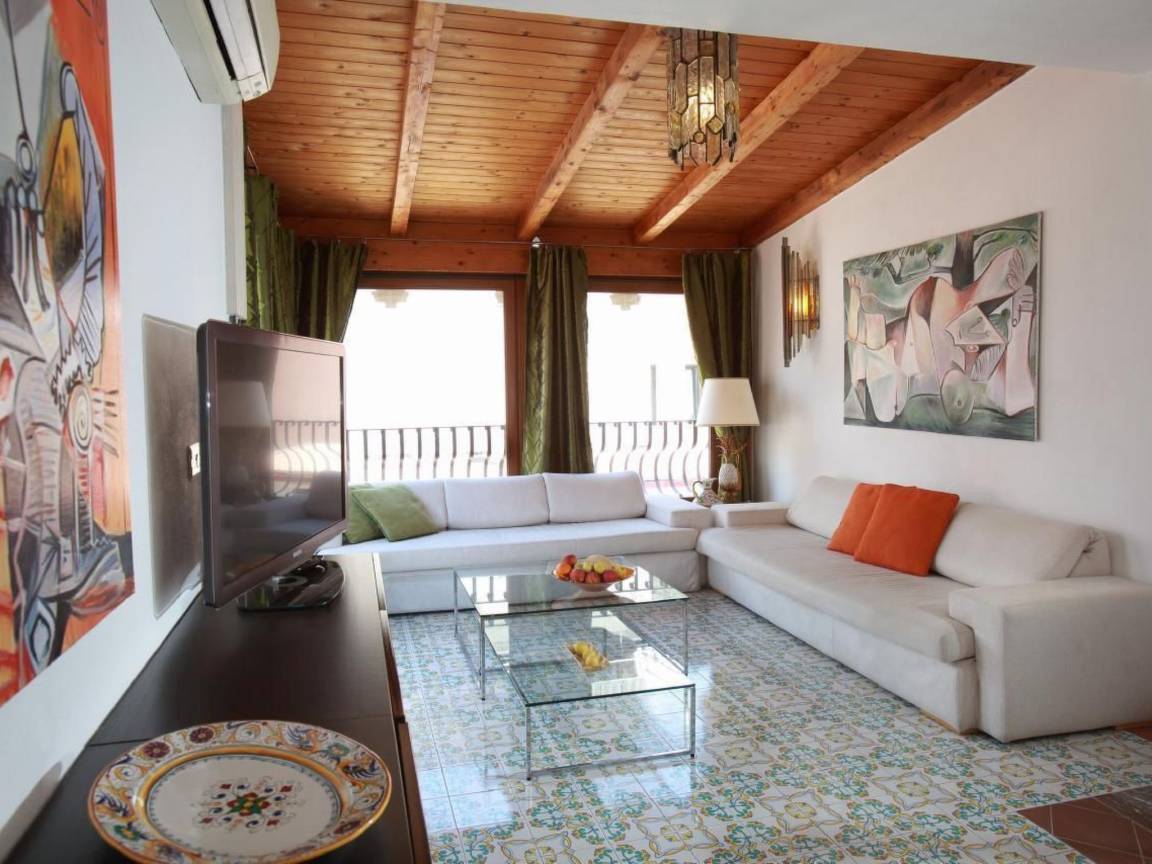 110 M² Casa ∙ 3 Habitaciones ∙ 6 Huéspedes - Taormina