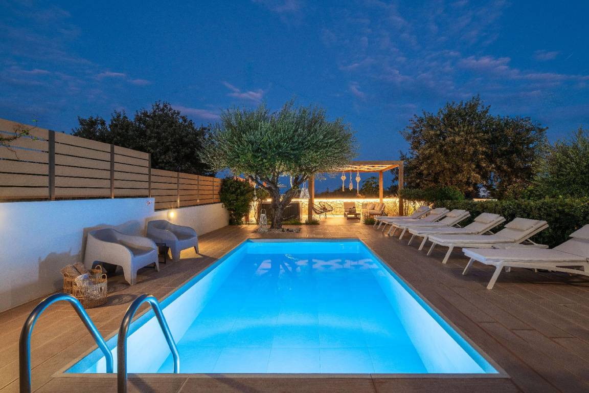 140 M² House ∙ 4 Bedrooms ∙ 8 Guests - Rhodes