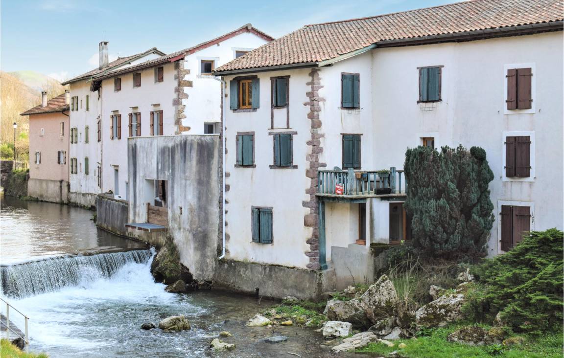 273 M² Maison De Vacances ∙ 6 Chambres ∙ 8 Personnes - Pays basque français