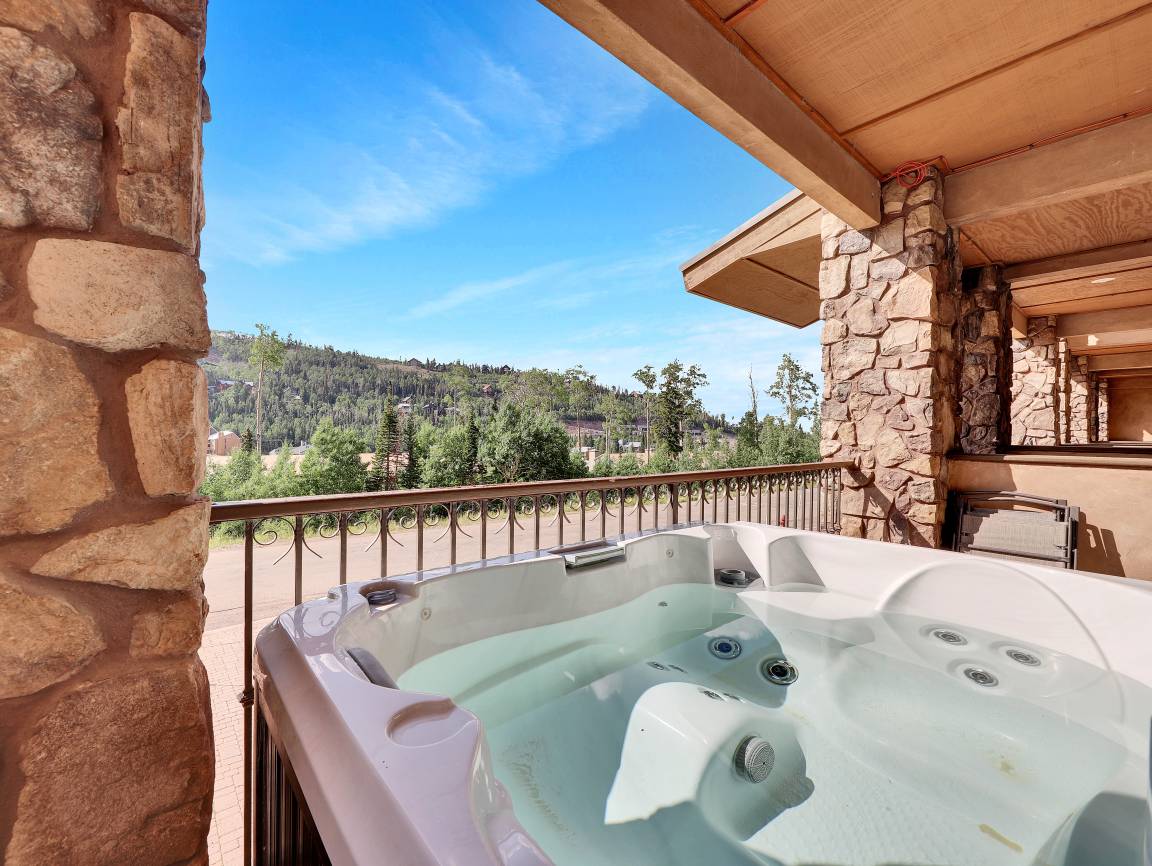 156 M² Condo ∙ 3 Bedrooms ∙ 10 Guests - Brian Head, UT