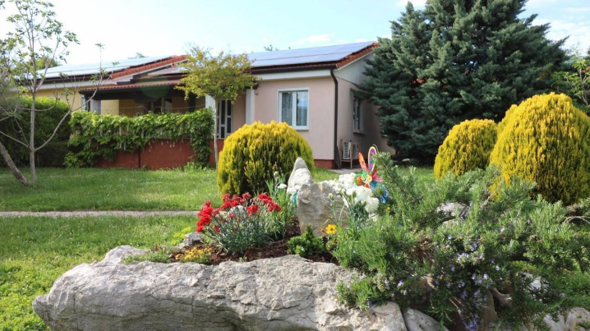 60 M² Ferienhaus ∙ 2 Schlafzimmer ∙ 4 Gäste - Poreč