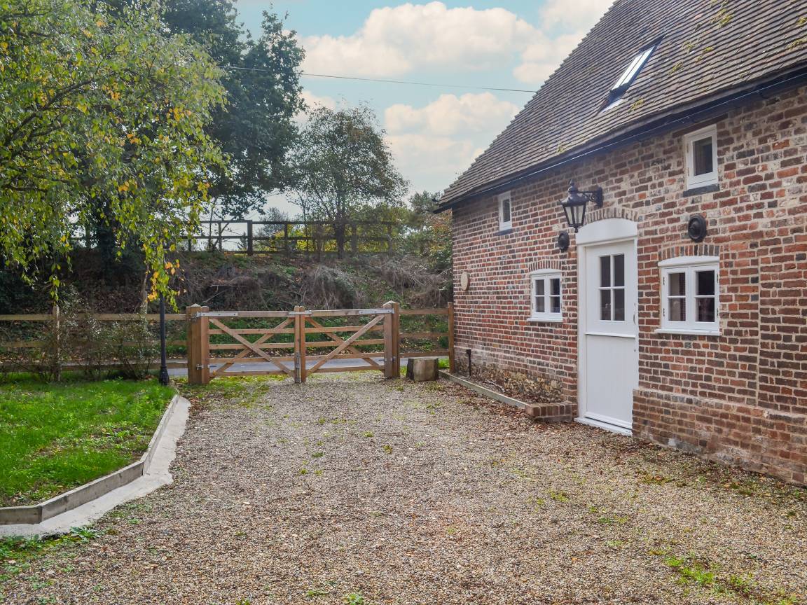 Cottage ∙ 2 Bedrooms ∙ 3 Guests - Kent