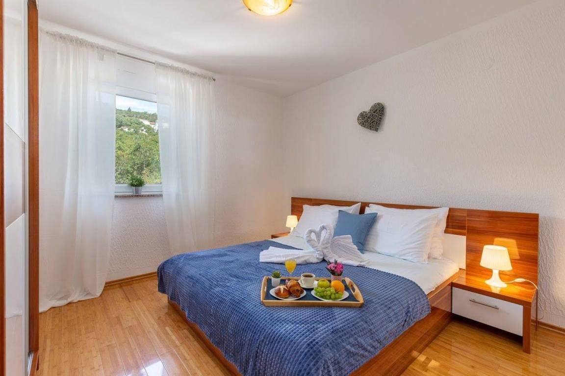58 M² Ferienwohnung ∙ 2 Schlafzimmer ∙ 5 Gäste - Crikvenica